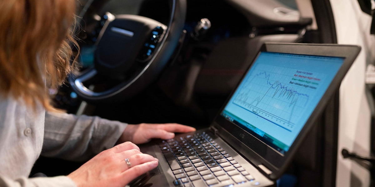 Understanding the Differences Between PXI and PXIe Chassis — Apollo ...